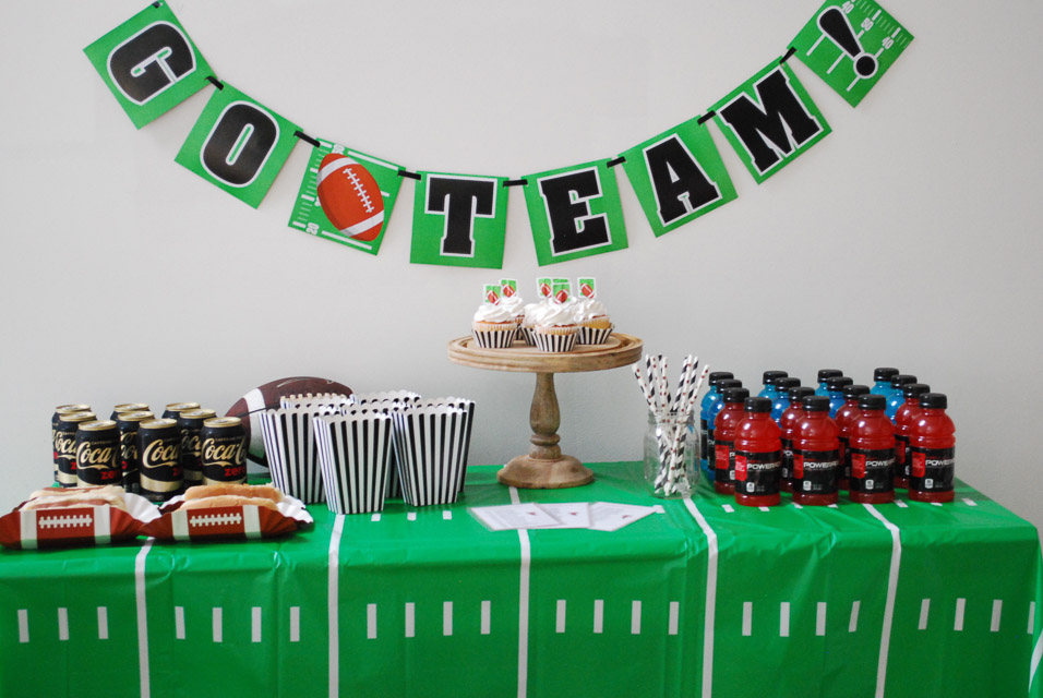 powerade-laminated-football-party-13