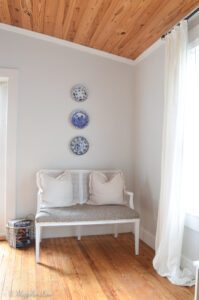 Magnolia Cottage: The Breakfast Room & Den