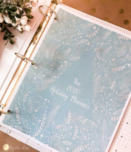 The (Free) 2020 Printable Holiday Planner is HERE!